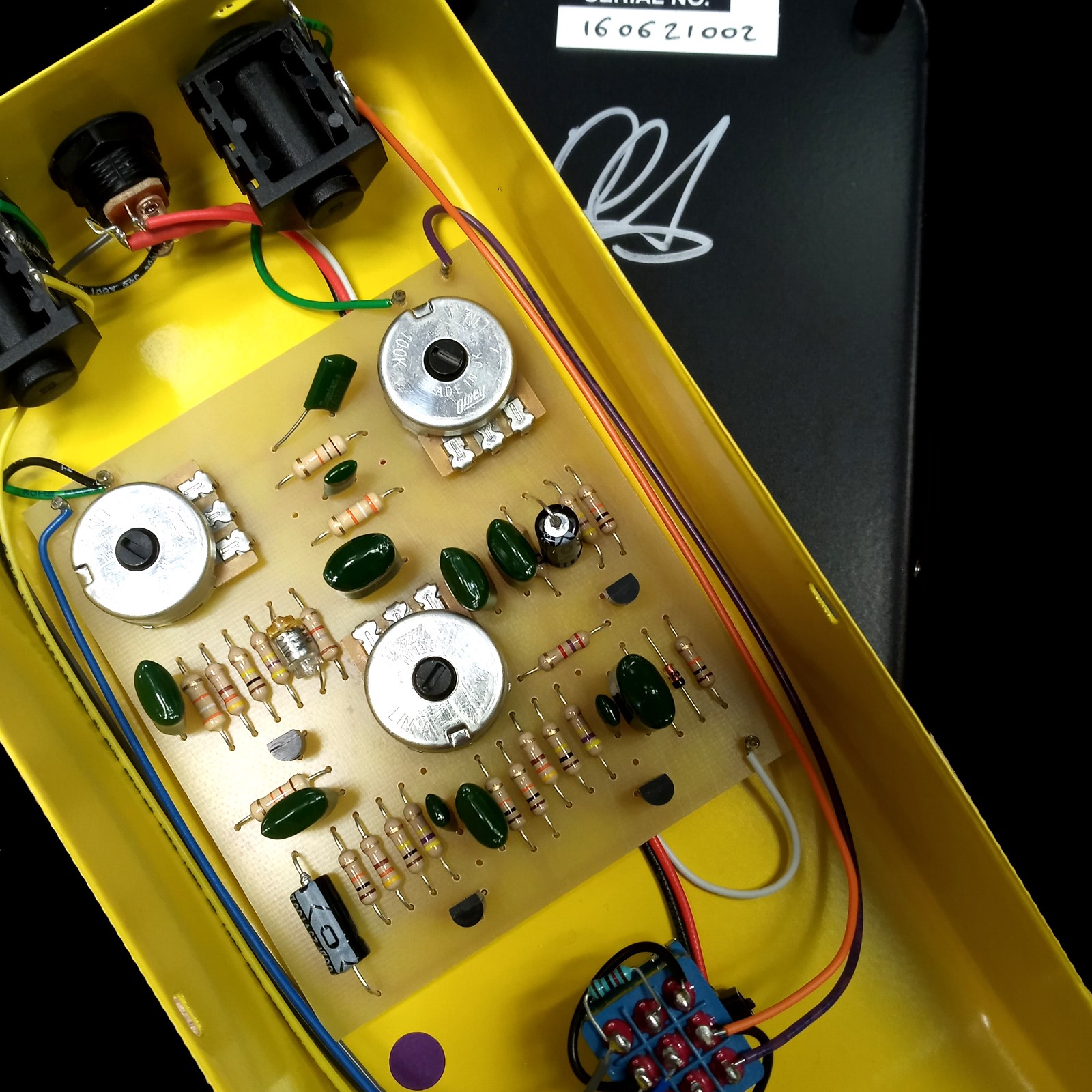 the colorsound fuzz